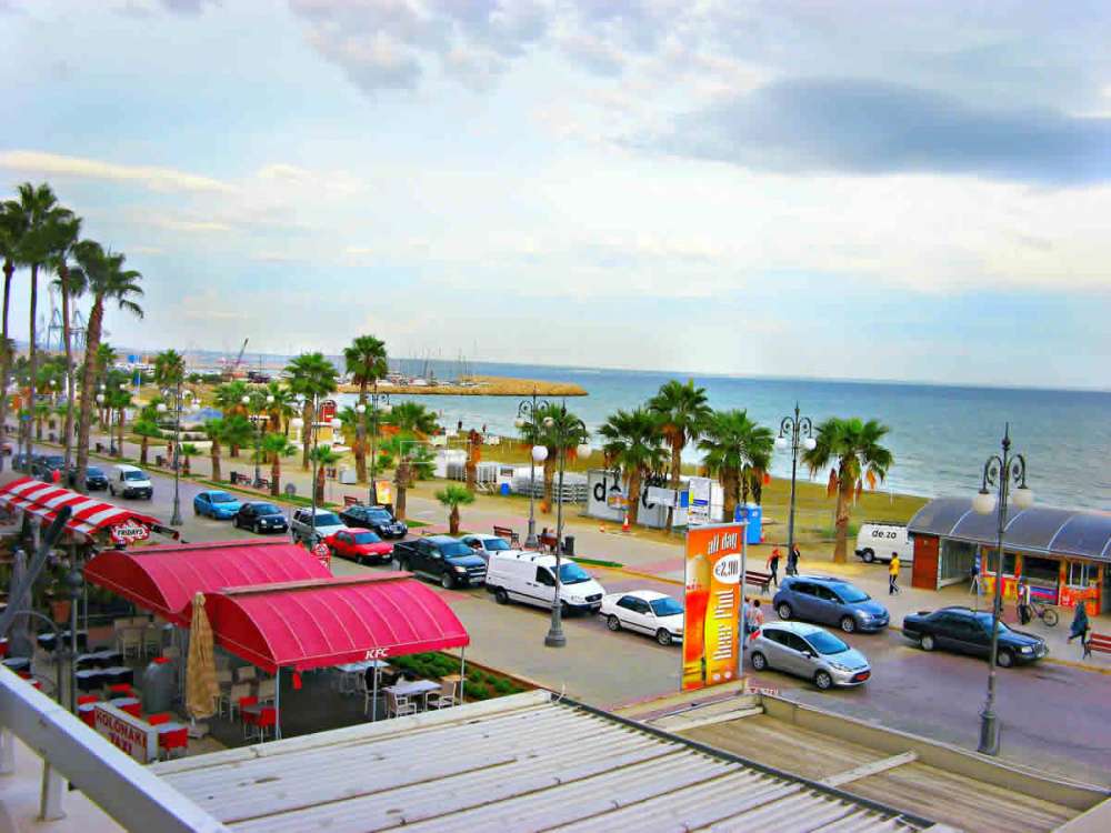 Buy Seafront Apartment Finikoudes Beach, Larnaca