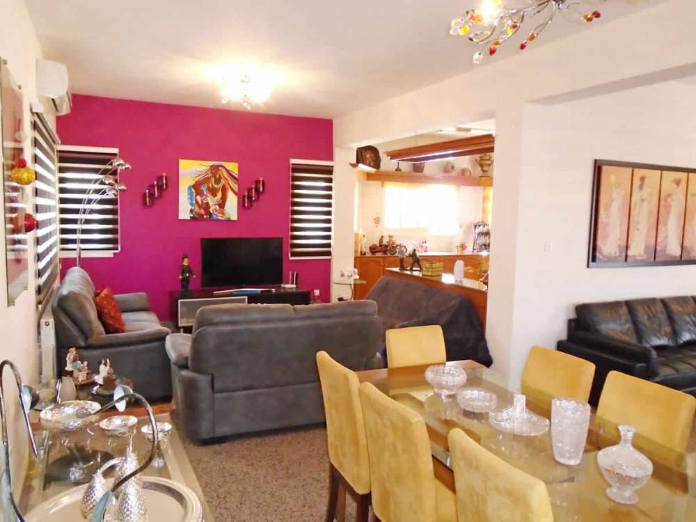 Home in Aradippou for Sale